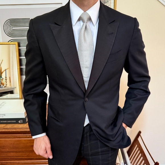 Kiton | Suits & Blazers | Kiton Slim Black Tuxedo Jacket Peak Lapel 42 ...
